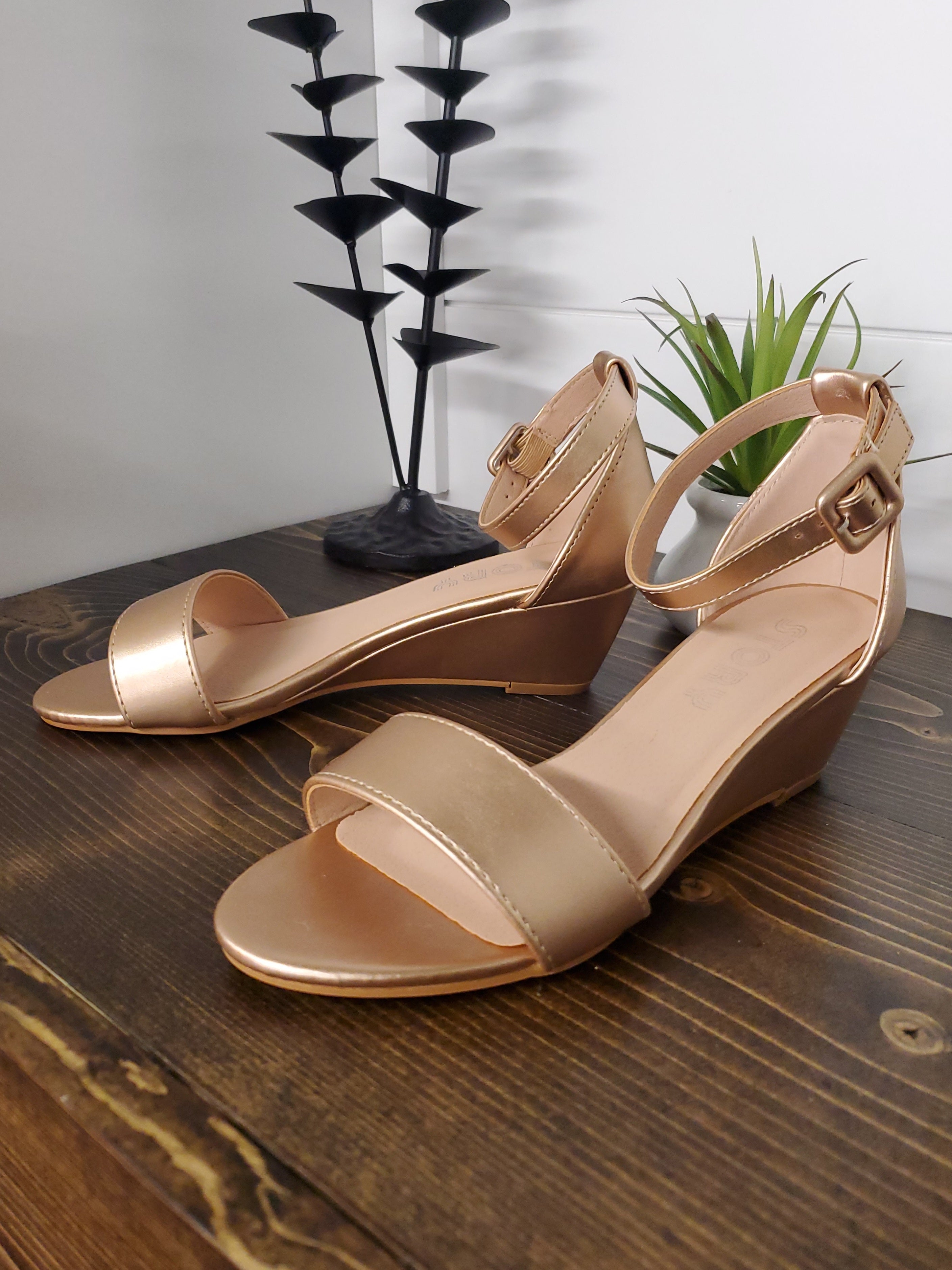 Caroline Rose Gold Wedge Sandals – Katy Lynn Boutique