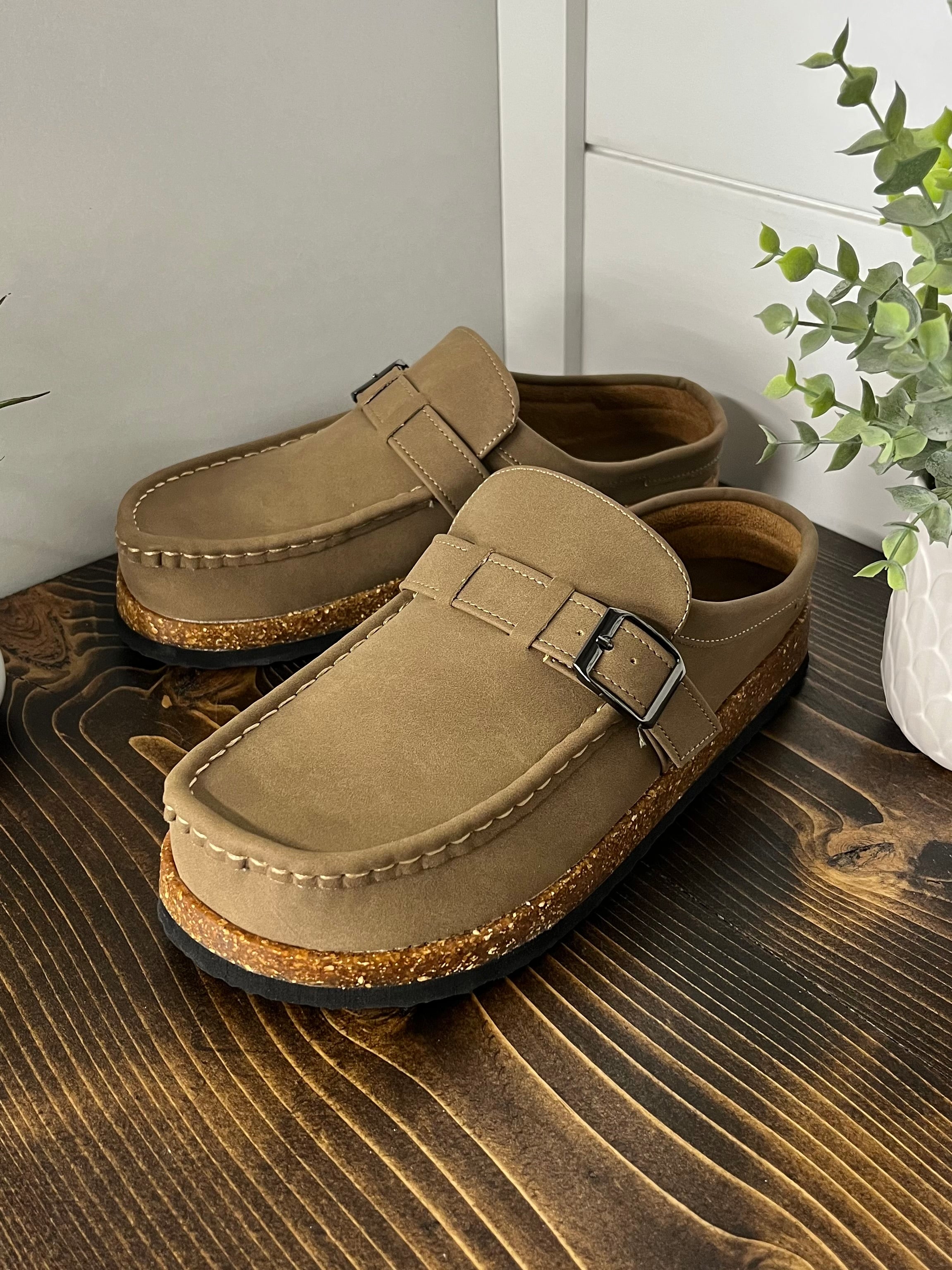 Reese Buckle Clog - Mocha – Katy Lynn Boutique